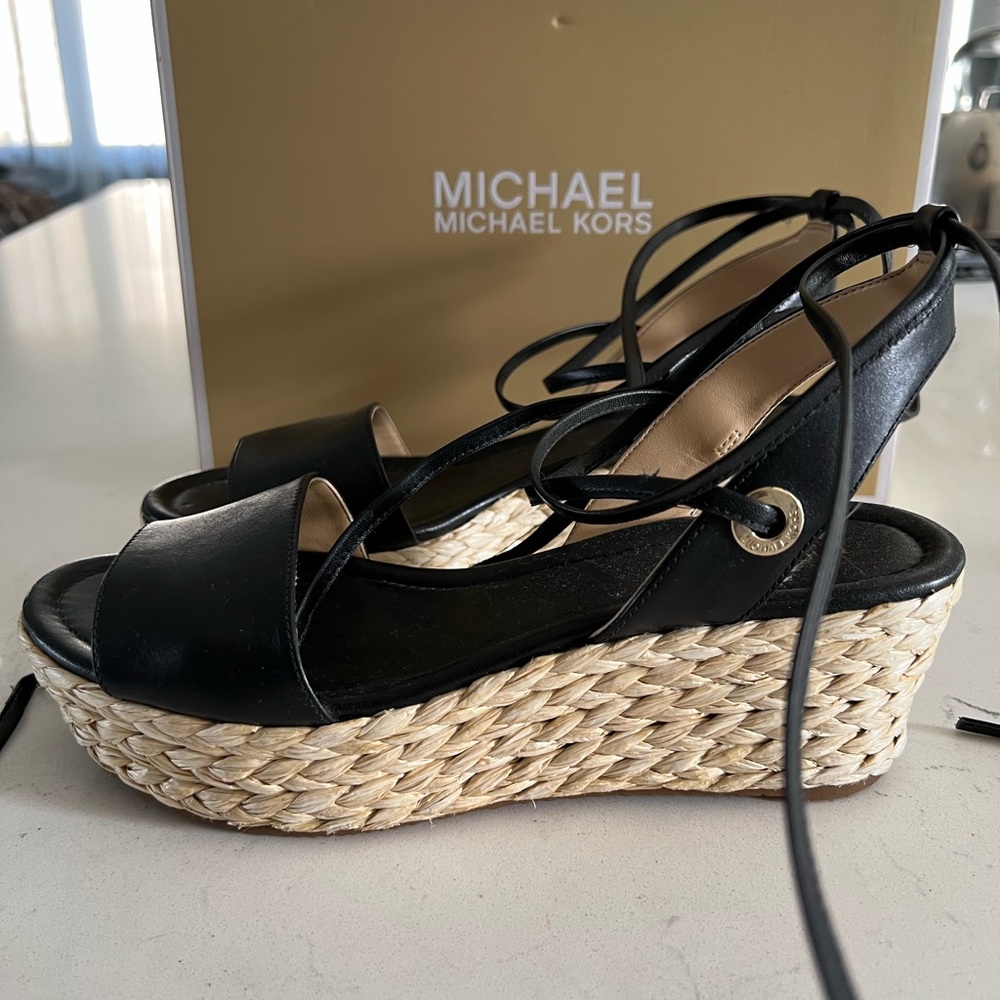 Michael Michael Kors Margie Platform Leather Sandals … - Gem